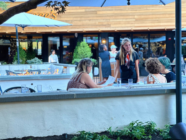 Cece's Roland Park - The Village of Cross Keys