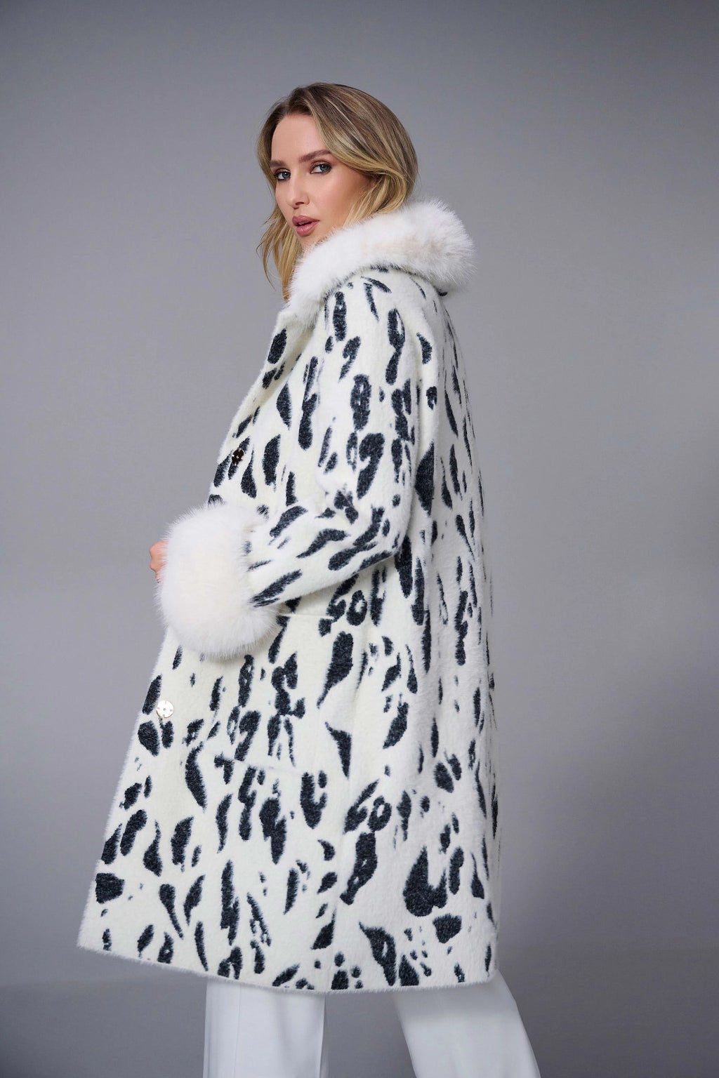 Joseph Ribkoff Trunk Show at Octavia - The Village of Cross Keys